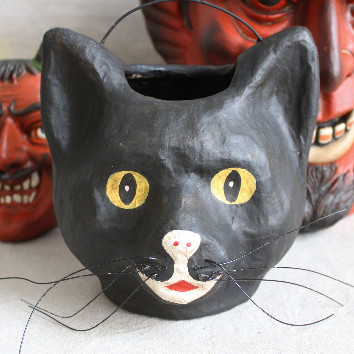 Paper Mache Candy Bucket – Roxanne's Dried Flowers