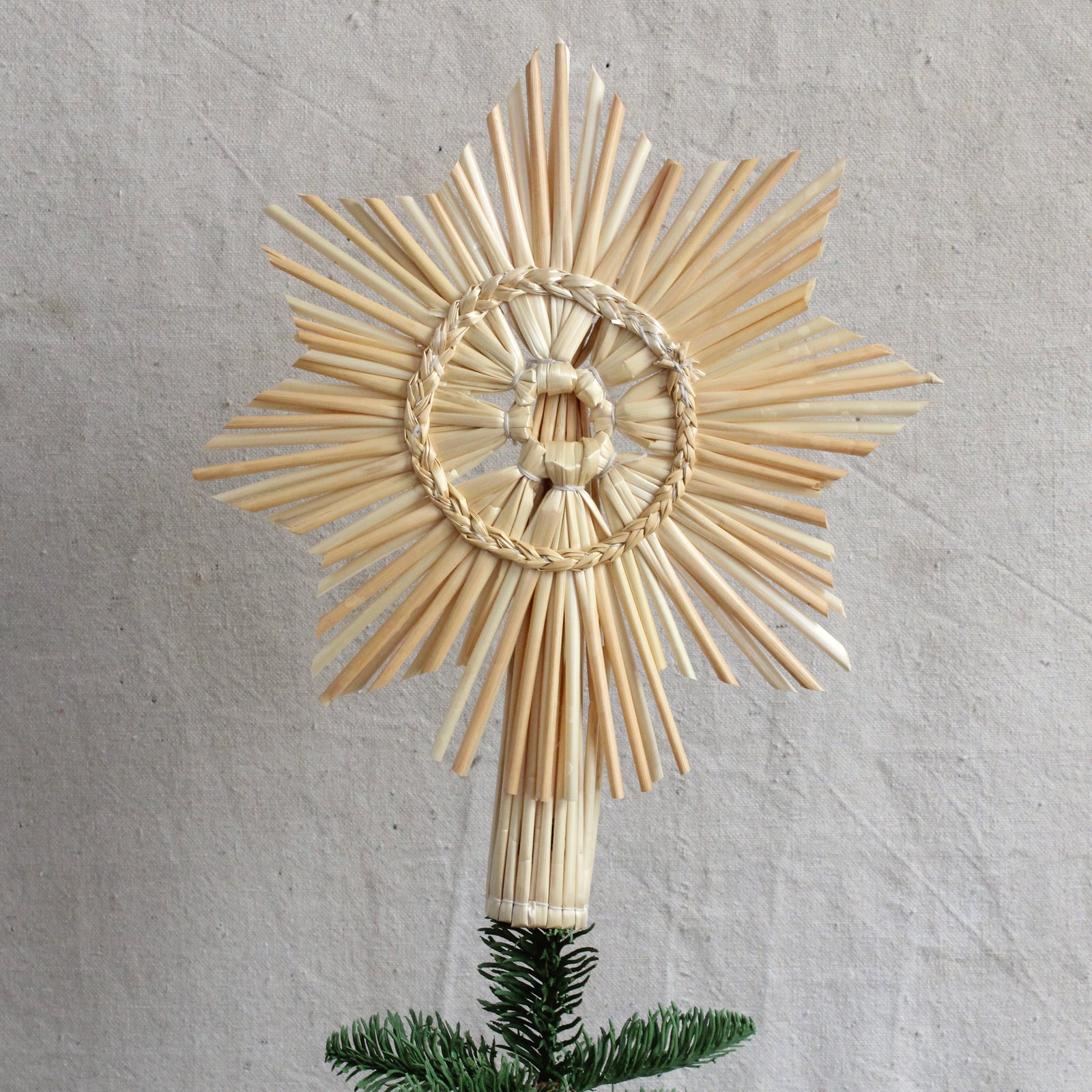 Tree Topper - Straw – Roxanne's Dried Flowers